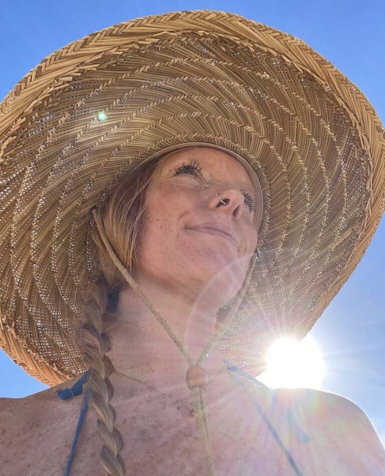 Spirit Full Woman - Mori Natura Author